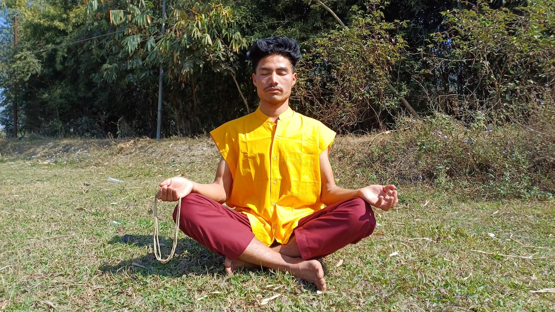 Organic Cotton Yellow Tibetan Buddhist Monk Yellow Shirt,monk Blouse ...