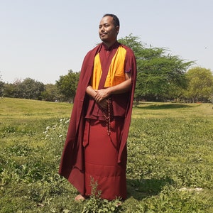 Complete Tibetan Buddhist Monk Robe Set,buddhist Monk Dress,monastery ...