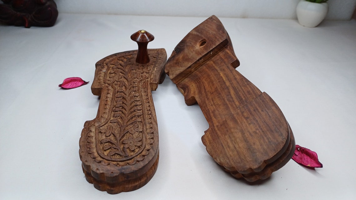 Traditional Himalayan"yogis" Handcrafted Wooden Slippers for Meditation ...