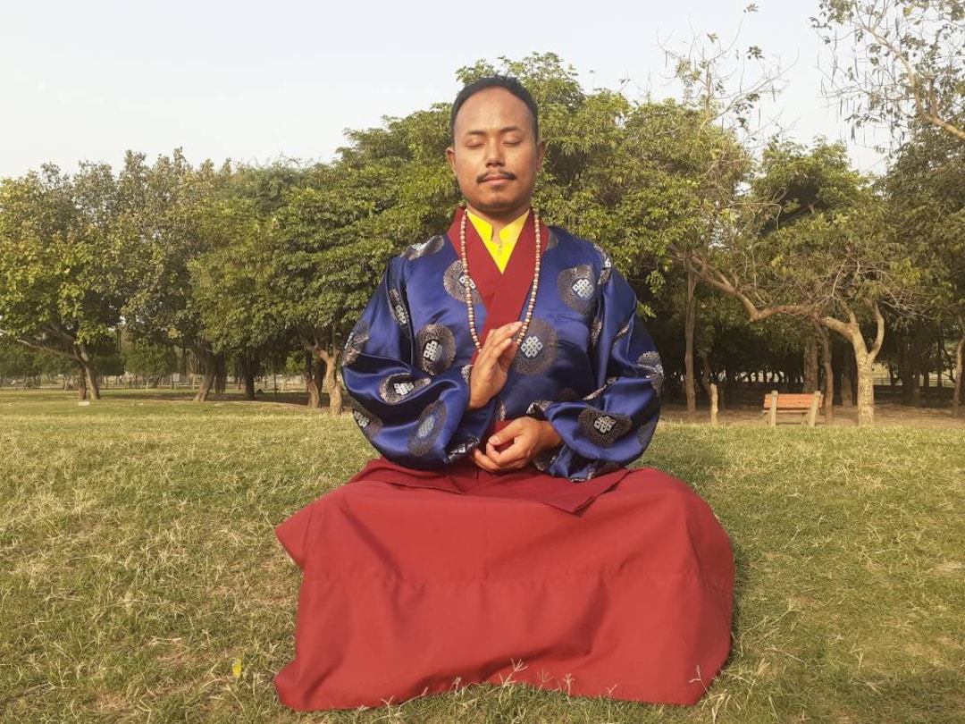Layman Buddhist Robe Set, Buddhist Monk Robe,monastry Style,buddhist ...