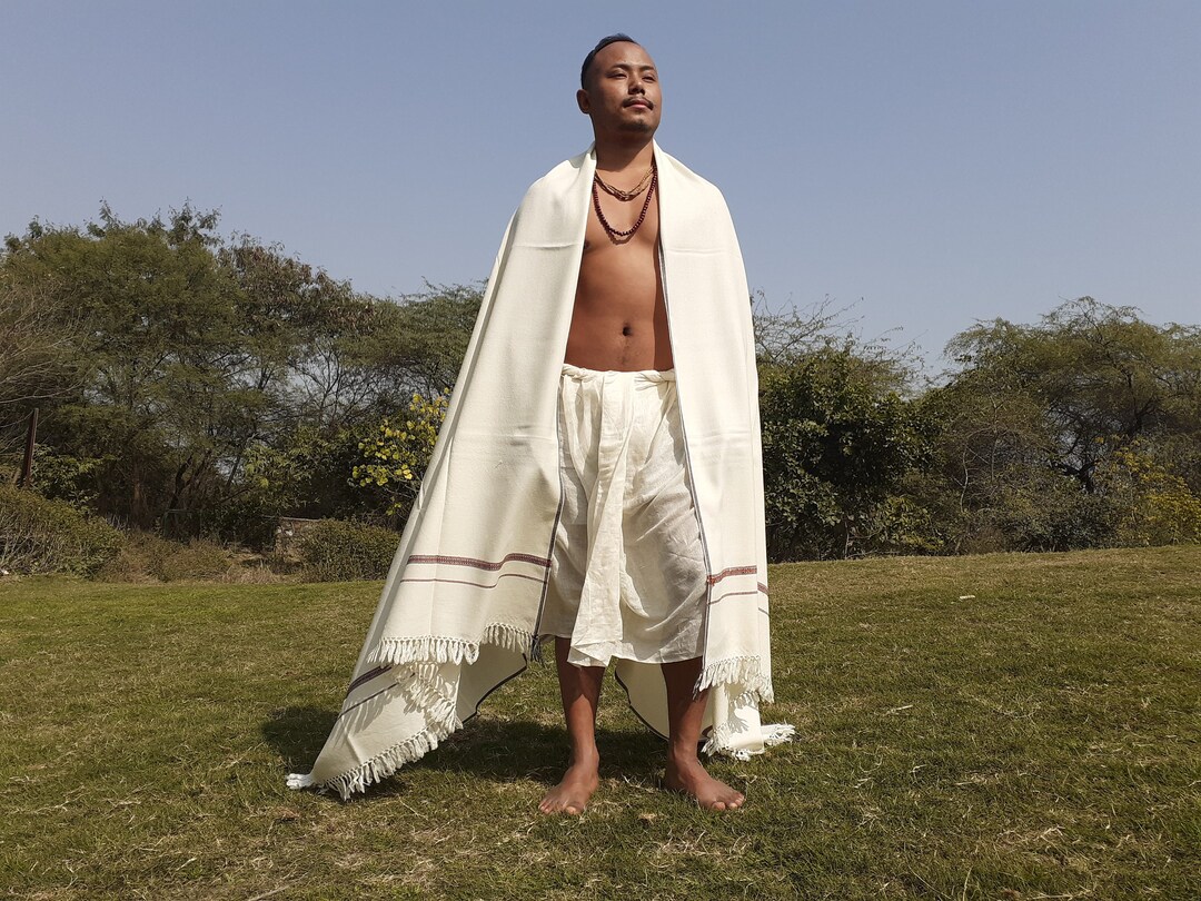 MAHAKUBH Large Traditional Handwoven White Pure Himalayan Sheep Wool ...