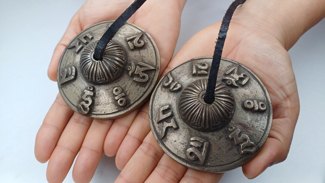 Vintage Rare Authentic Tibetan Mantra OM MANI Carved Tibetan Tingsha ...