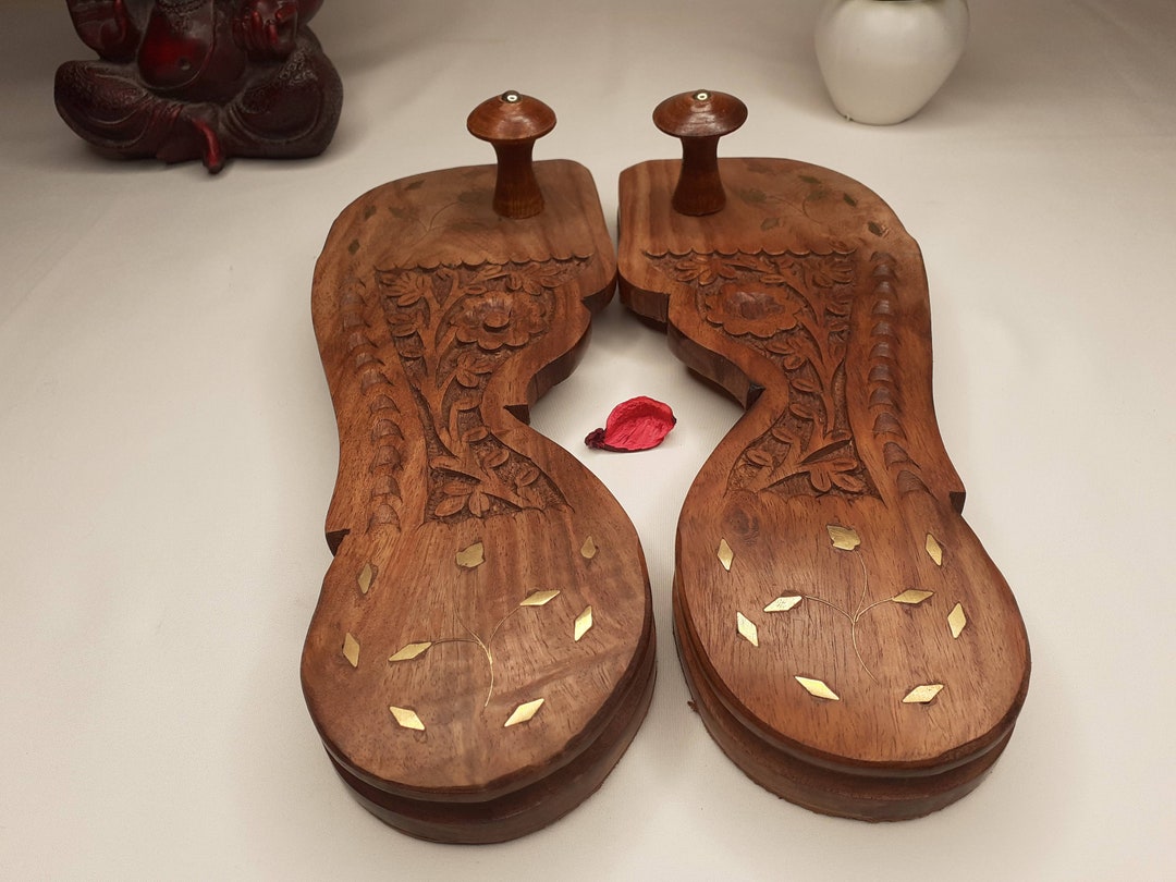 Himalayan"yogis"handcrafted Traditional Wooden Slippers for Meditation ...
