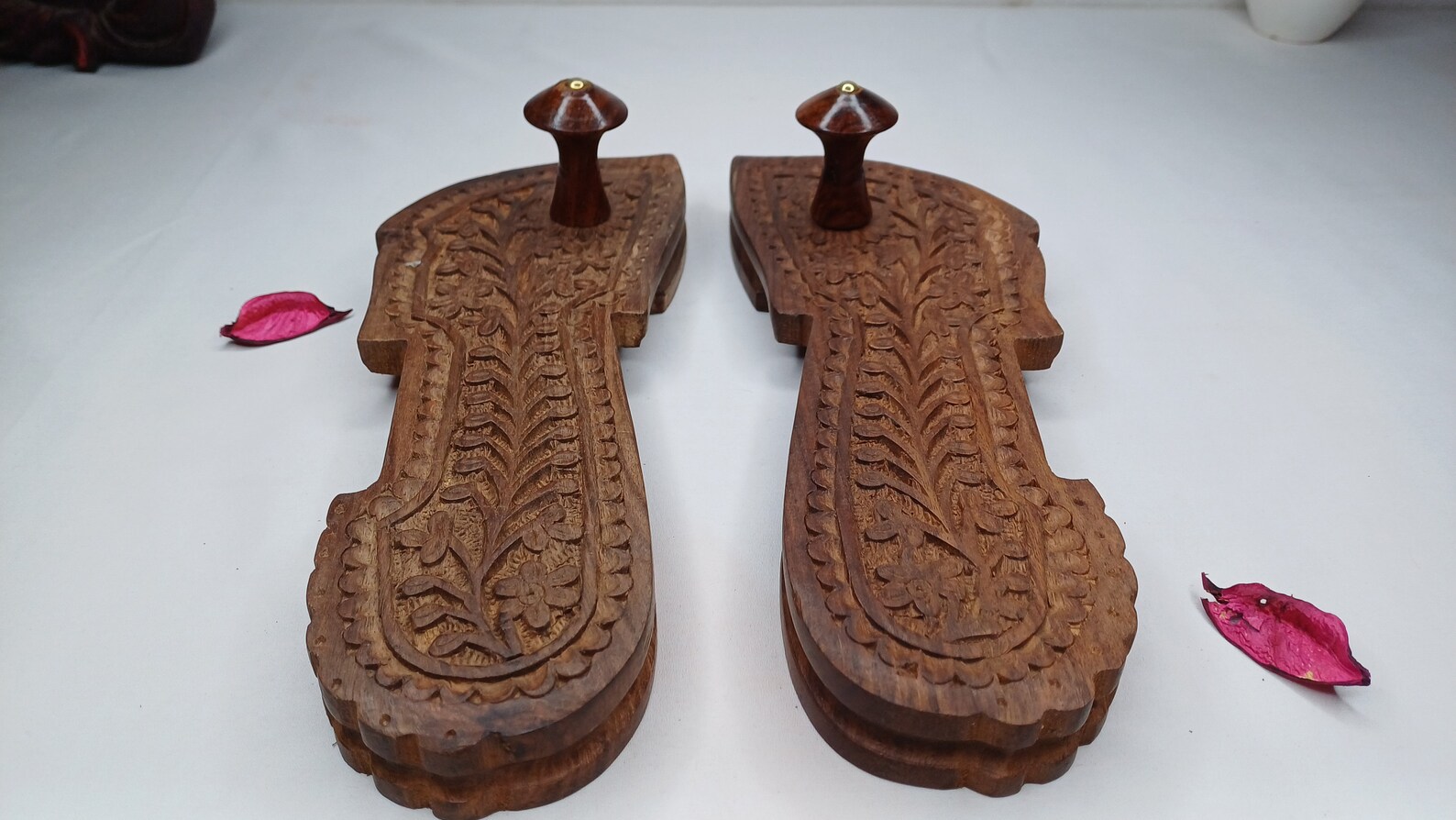 Traditional Himalayan"yogis" Handcrafted Wooden Slippers for Meditation ...