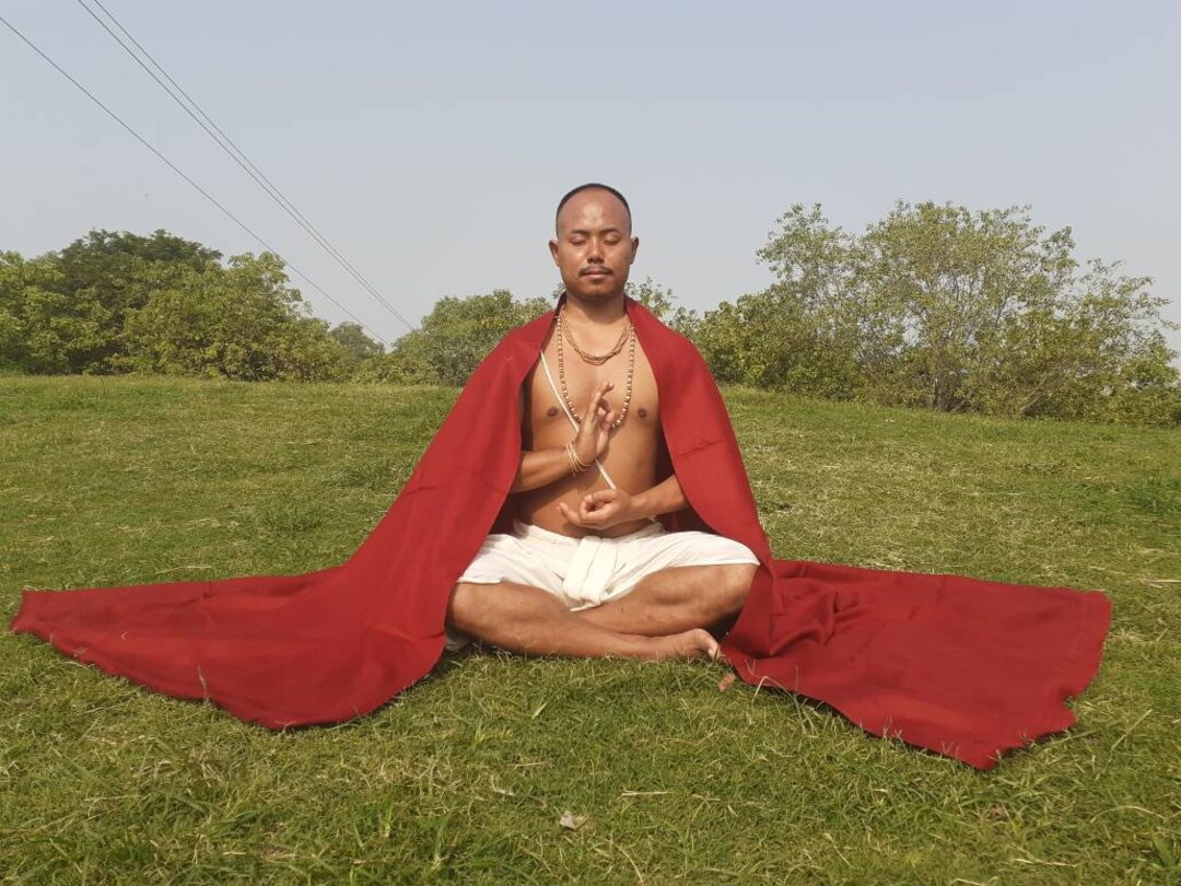 LAMA X-large Burgundy Red Pure Himalayan Sheep Wool Tibetan Buddhist ...