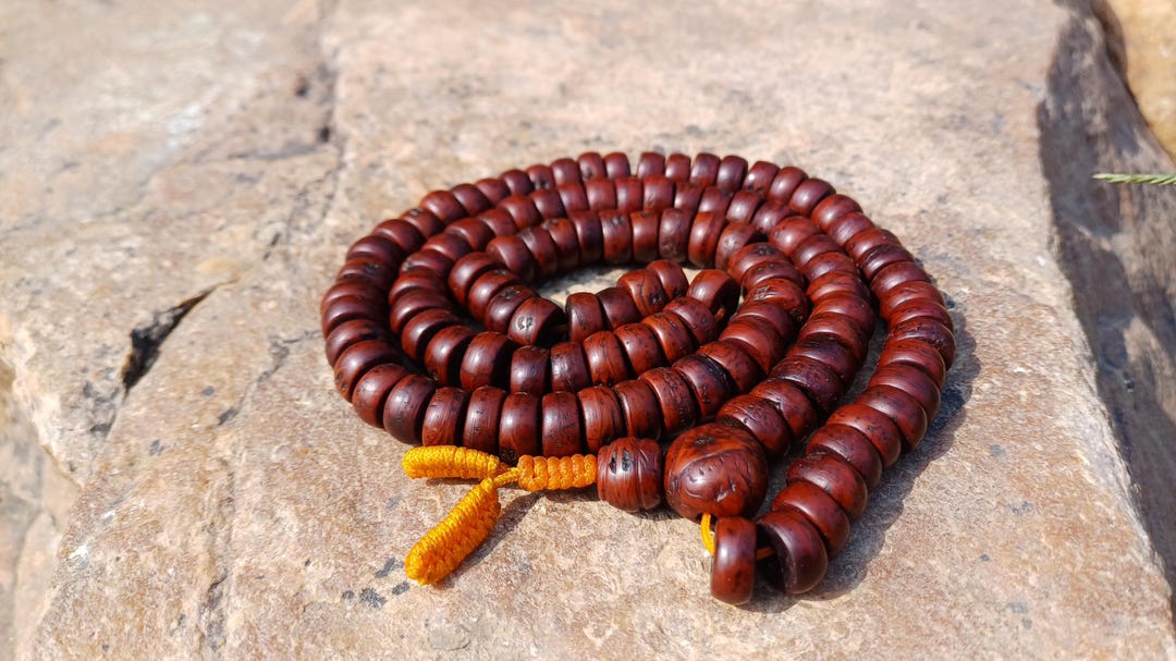 108 Naturally Aged Darked One Eye Bodhi Seeds Mala,tibetan Buddhist ...