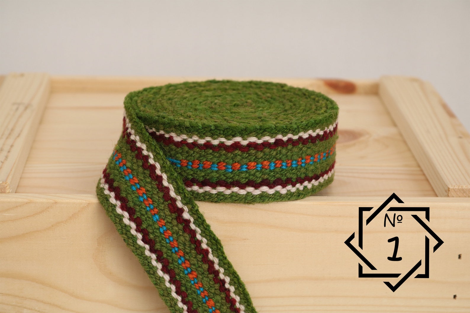 Knitted Wool Ribbon by Hand Lace Trims Trimmings Geometric Pattern ...