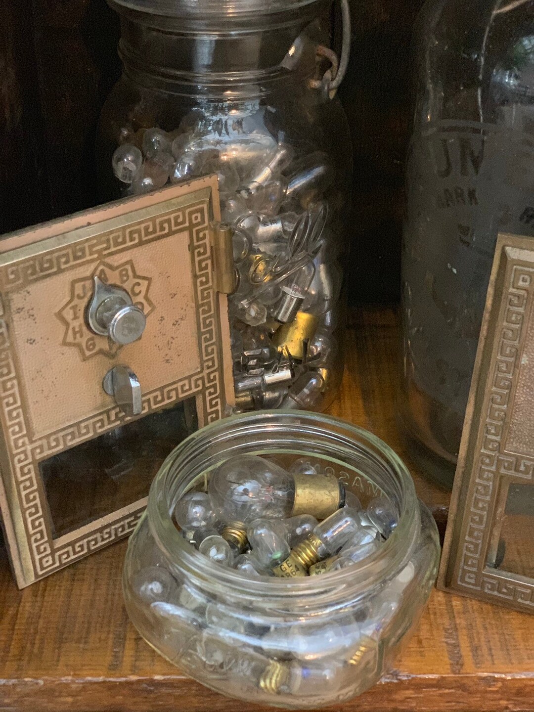 Game Room Decor, Vintage Decor, Pinball Machine, Basement Bar, Vintage ...