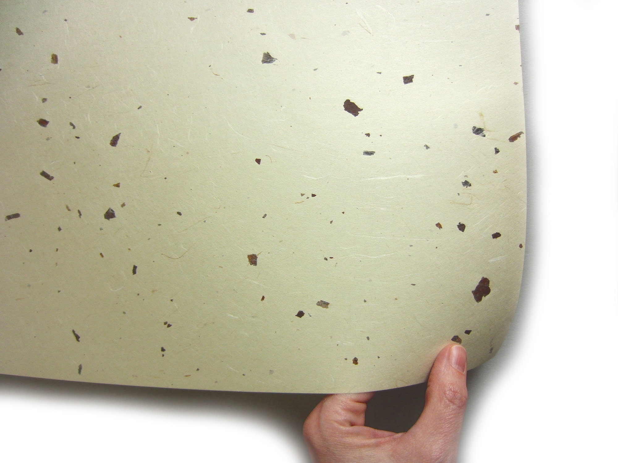Japanese Paper Mingei Chiri. Cream Kozo Paper With Bark and Fibre ...