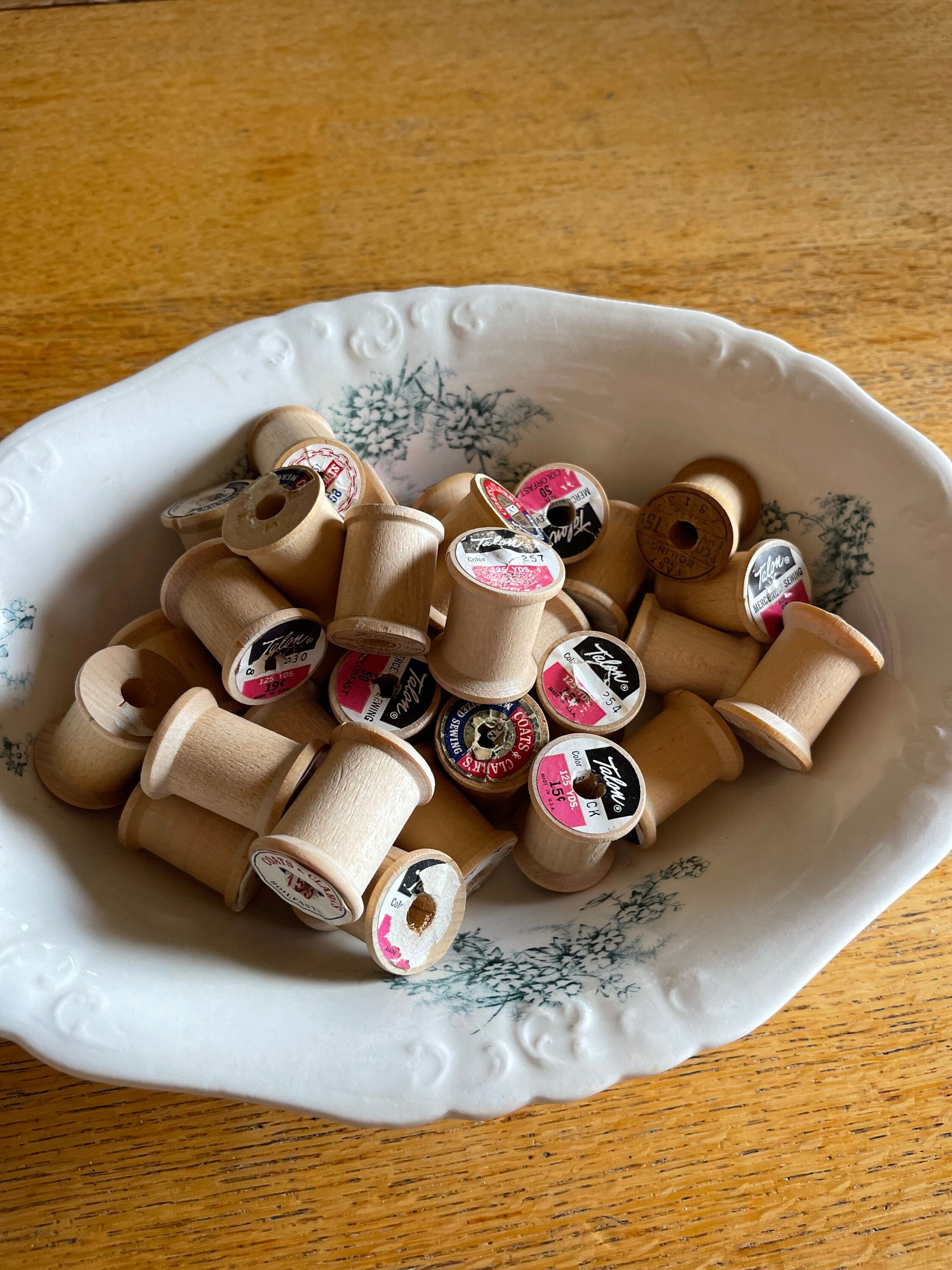 30 Vintage Thread Spools - Etsy