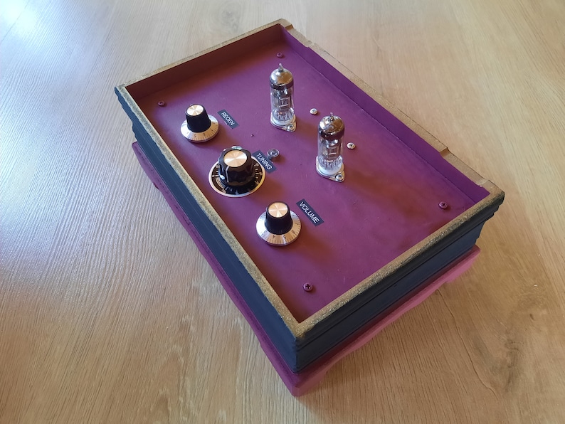 A Great Handmade Super High Performance 12 Volts Shortwave Regen Radio ...