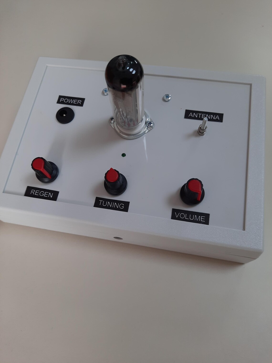 A 1T4 Tube Shortwave Regen Radio Crystal Clear - Etsy