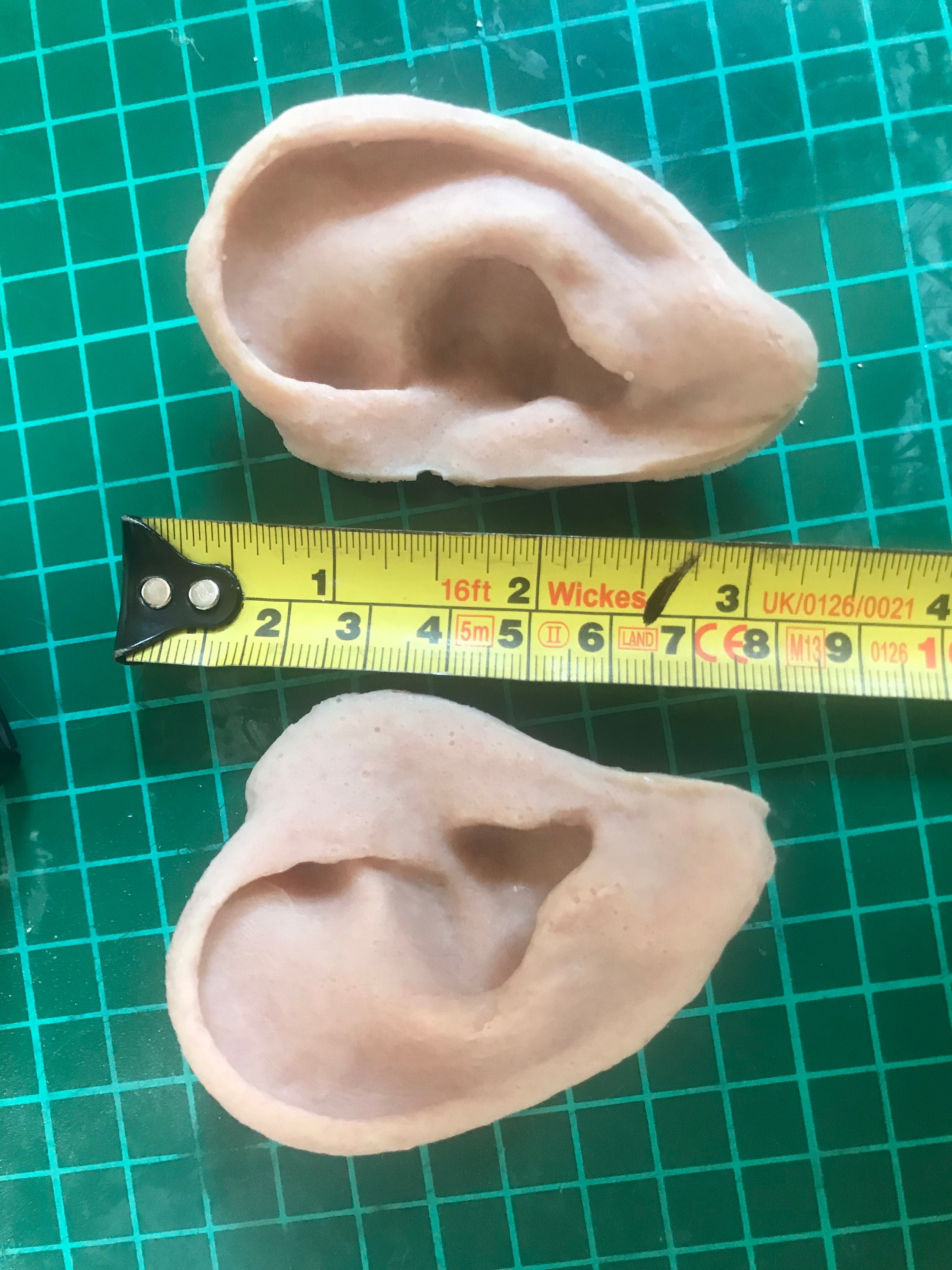 Severed Prop Ears in Light Flesh Colour. Made From Gelatine. - Etsy