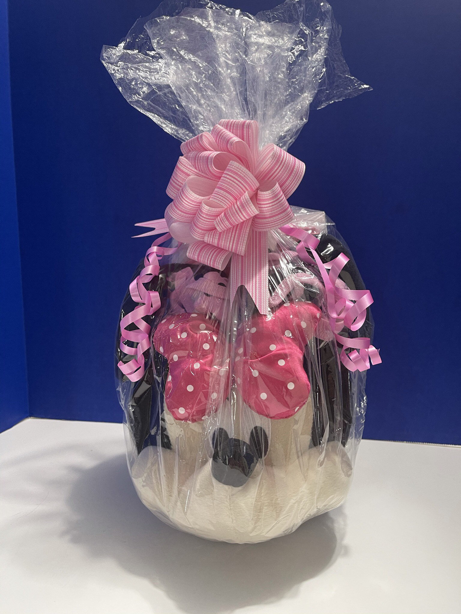 Baby Girl Minnie Mouse Gift Basket - Etsy UK