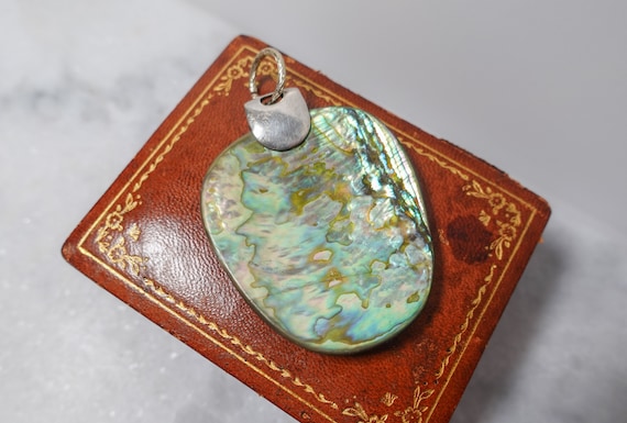 Huge Gorgeous Vintage Carved Abalone Shell Pendant //… - Gem