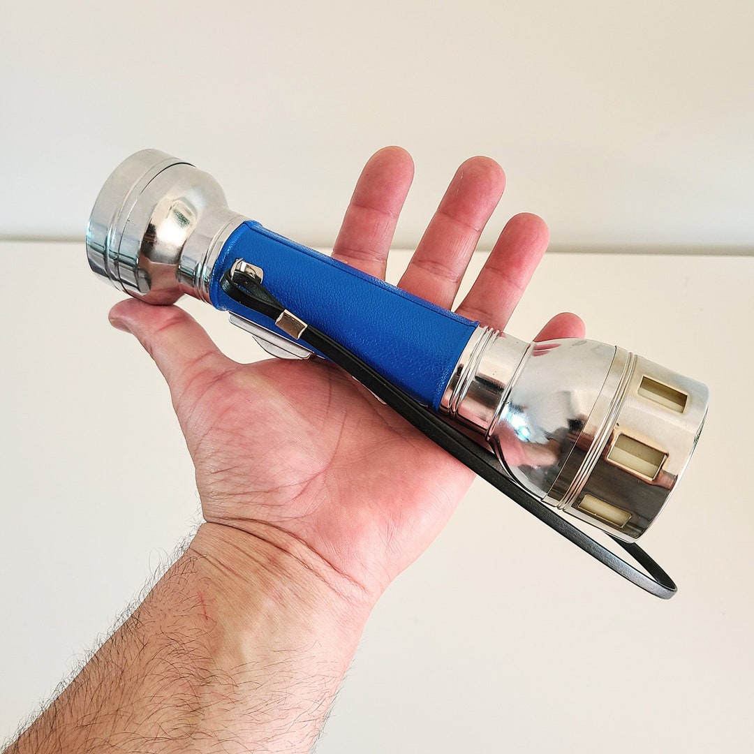 RARE Vintage 1960s Flashlight With Built-in Siren, Working - Etsy
