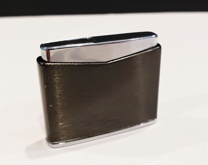 Vintage 1950s Fisher Falcon Lighter, Brushed Metal Finish, Tested ...