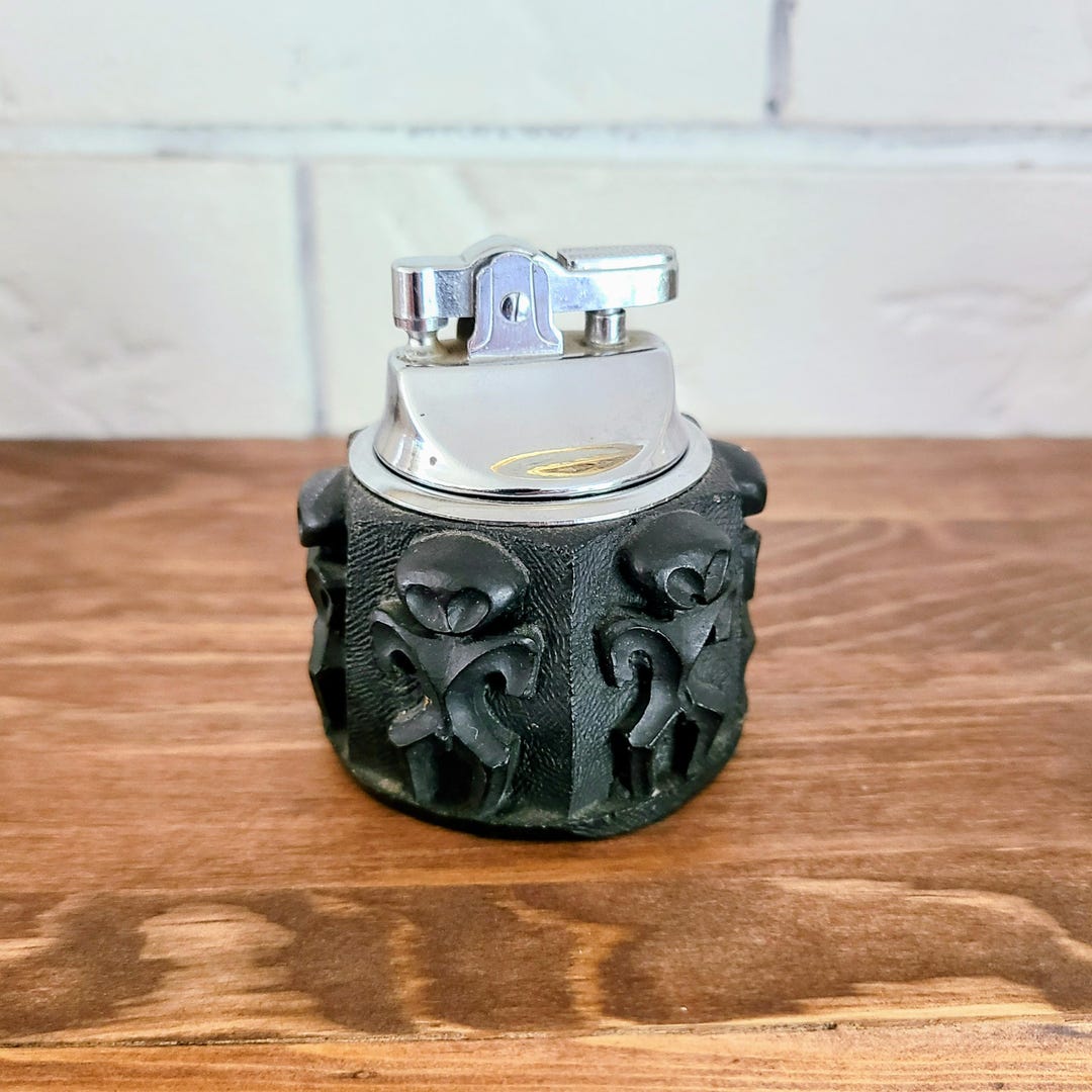 1960s Coco Joe's Hawaii Lava Table Lighter, Petroglyph Lighter, Working ...