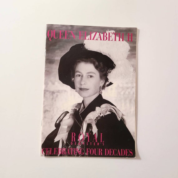 1992 Queen Elizabeth II Royal Dempster's Celebrating Four - Etsy