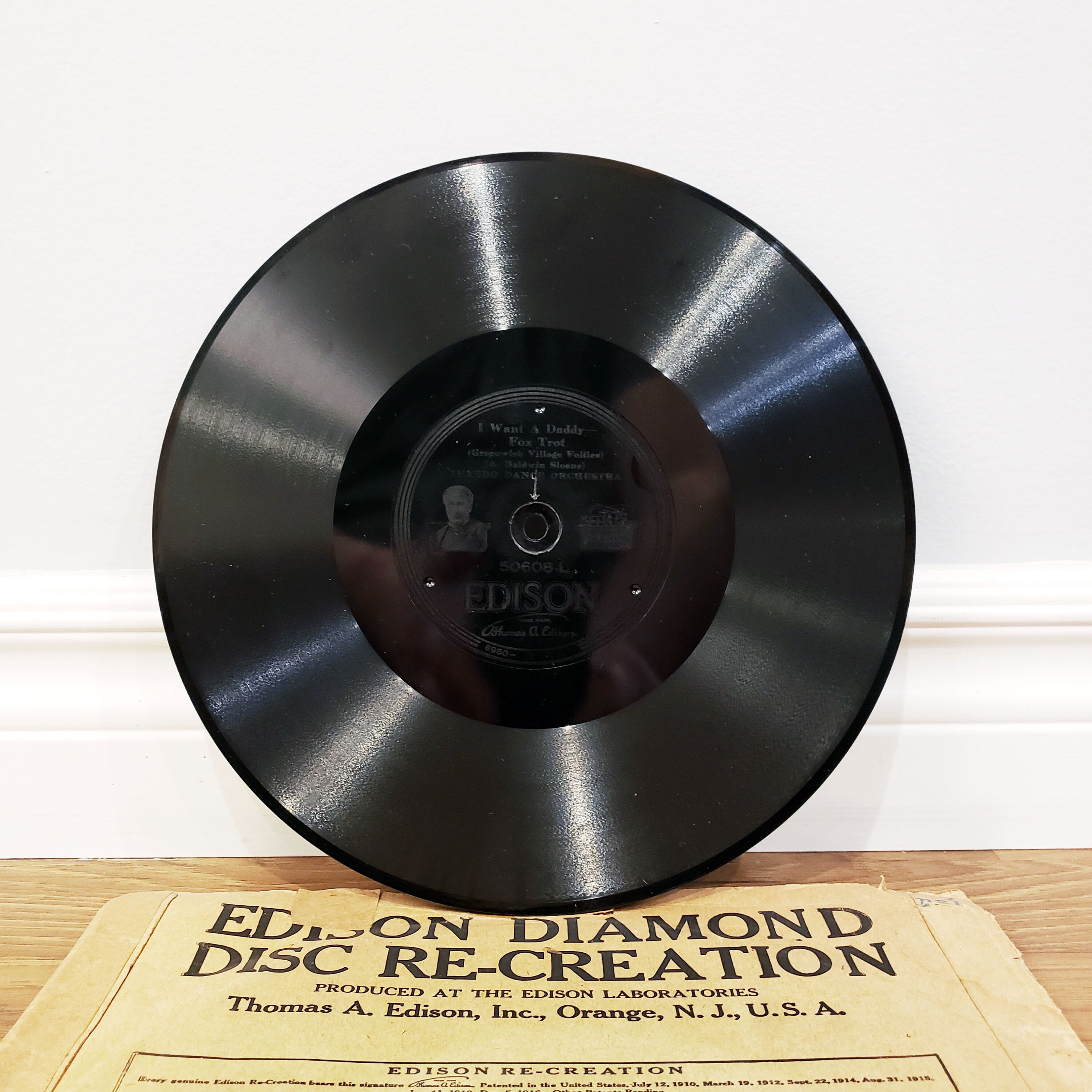 Edison Diamond Disc Phonograph for sale | Only 3 left at -65%