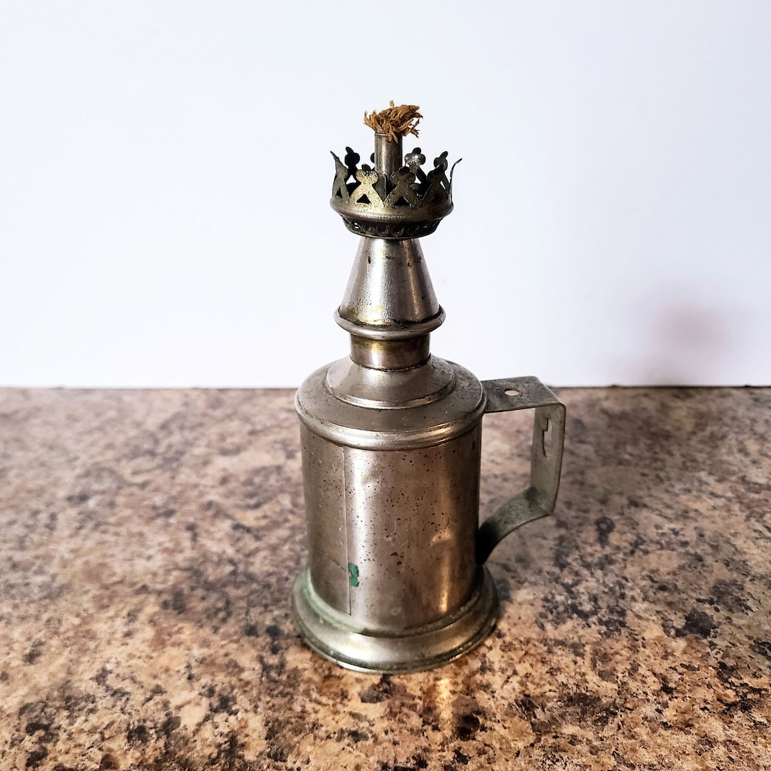 Antique Pigeon Lampe, Wick Petrol Lamp, 1885 - Etsy