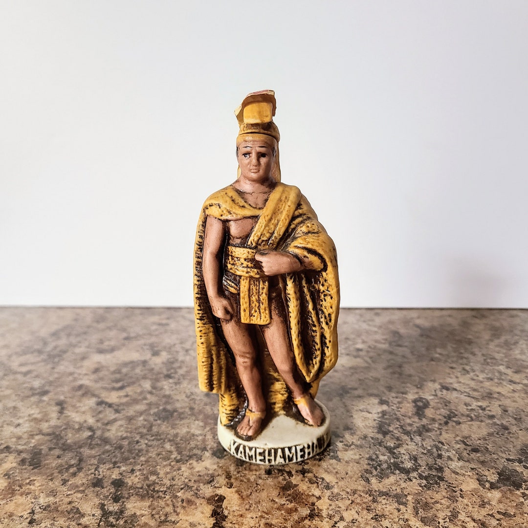 Vintage 1970s Okolehao Hawaiian Distillers Kamehameha, Empty Bottle ...