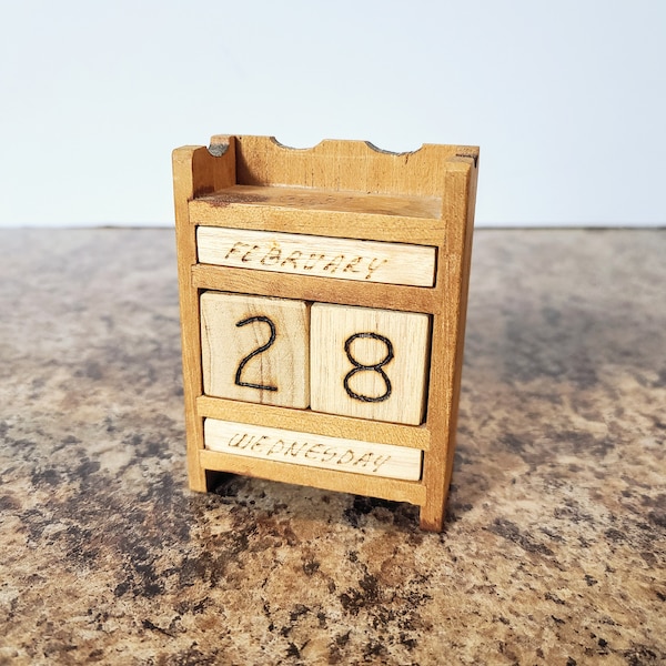 Wooden Calendar - Etsy