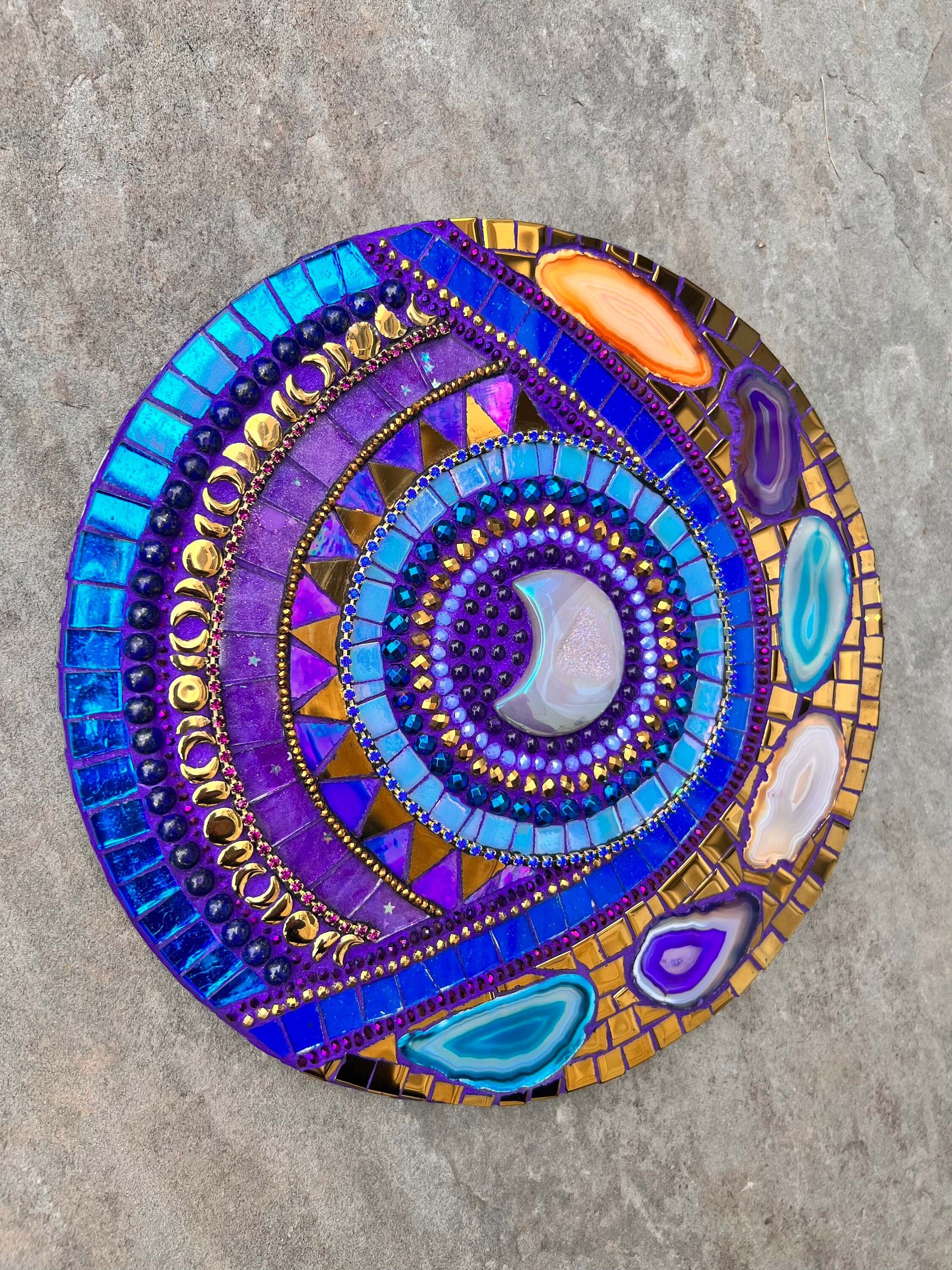 Royal Moon Inspired and in Honor of HM Elizabeth II in the - Etsy