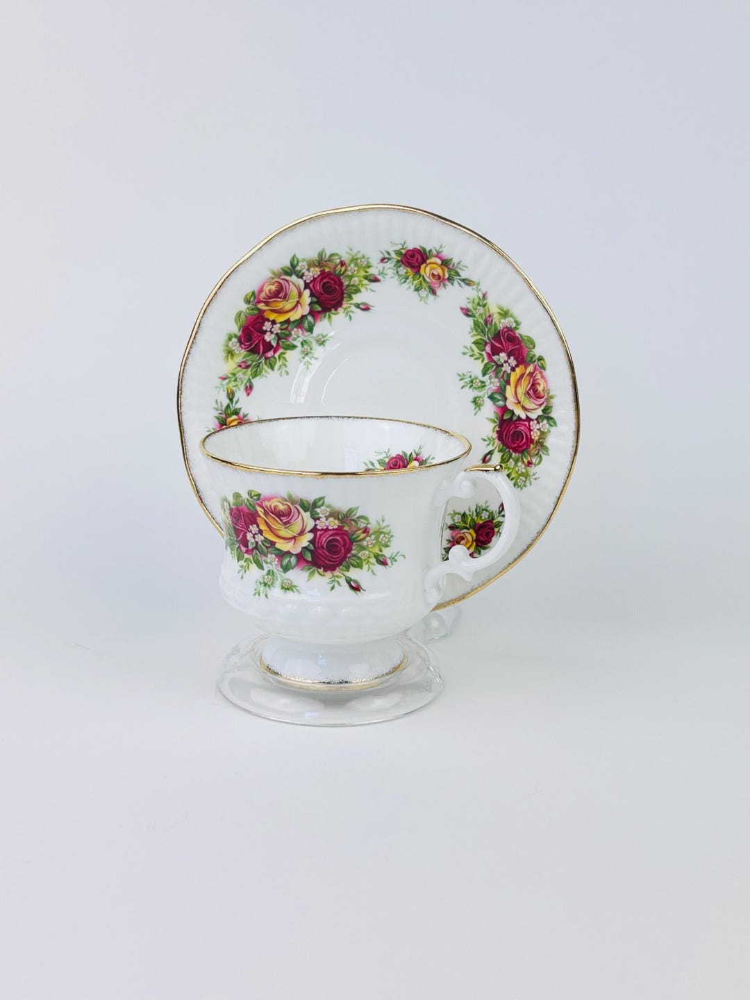 Elizabethan English Bone China Rose Bouquet Teacup and Saucer Set ...