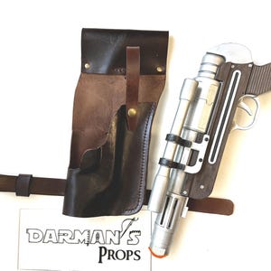 Hondo Tanaka Disney's Millennium Falcon: Smuggler's Run Holster - Etsy