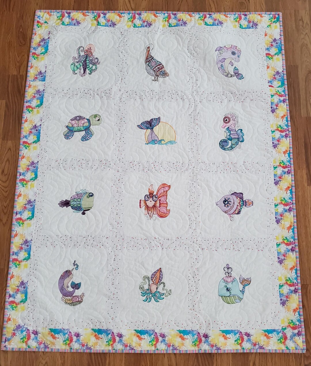 WHIMSICAL ANIMALS QUILT - Etsy