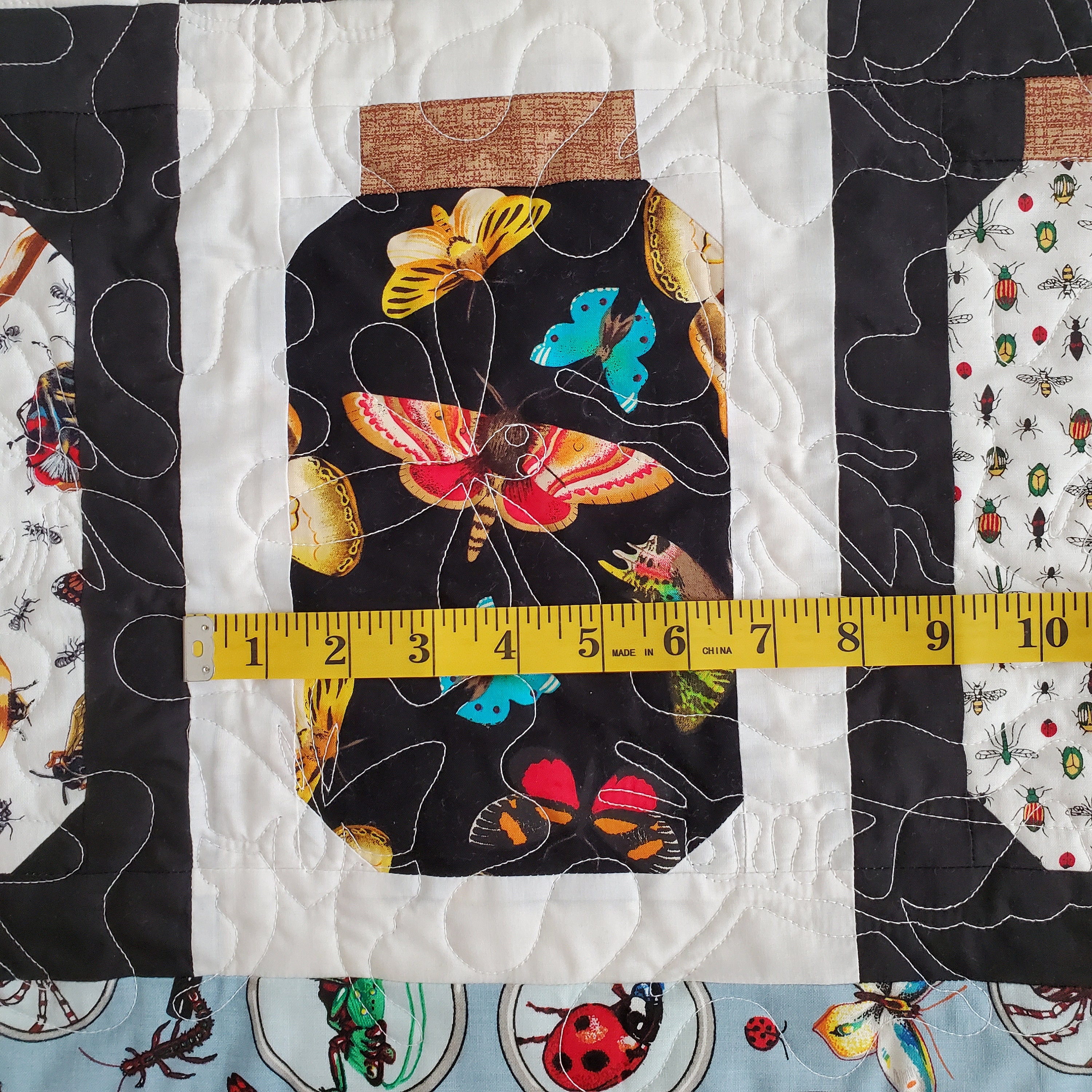 Bugs in Jars Quilt - Etsy