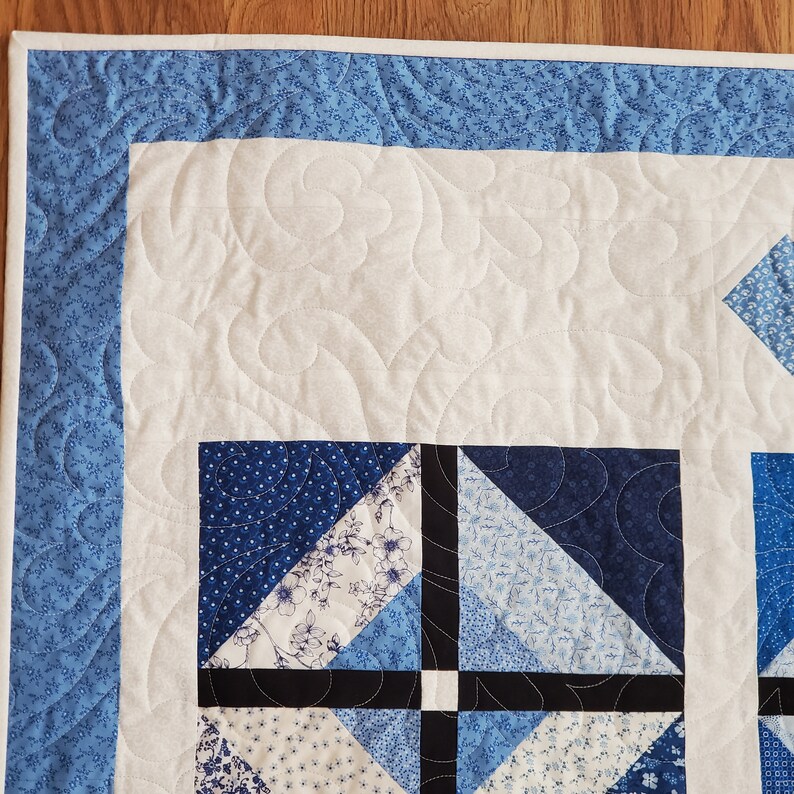 CAFE WINDOWS QUILT - Etsy