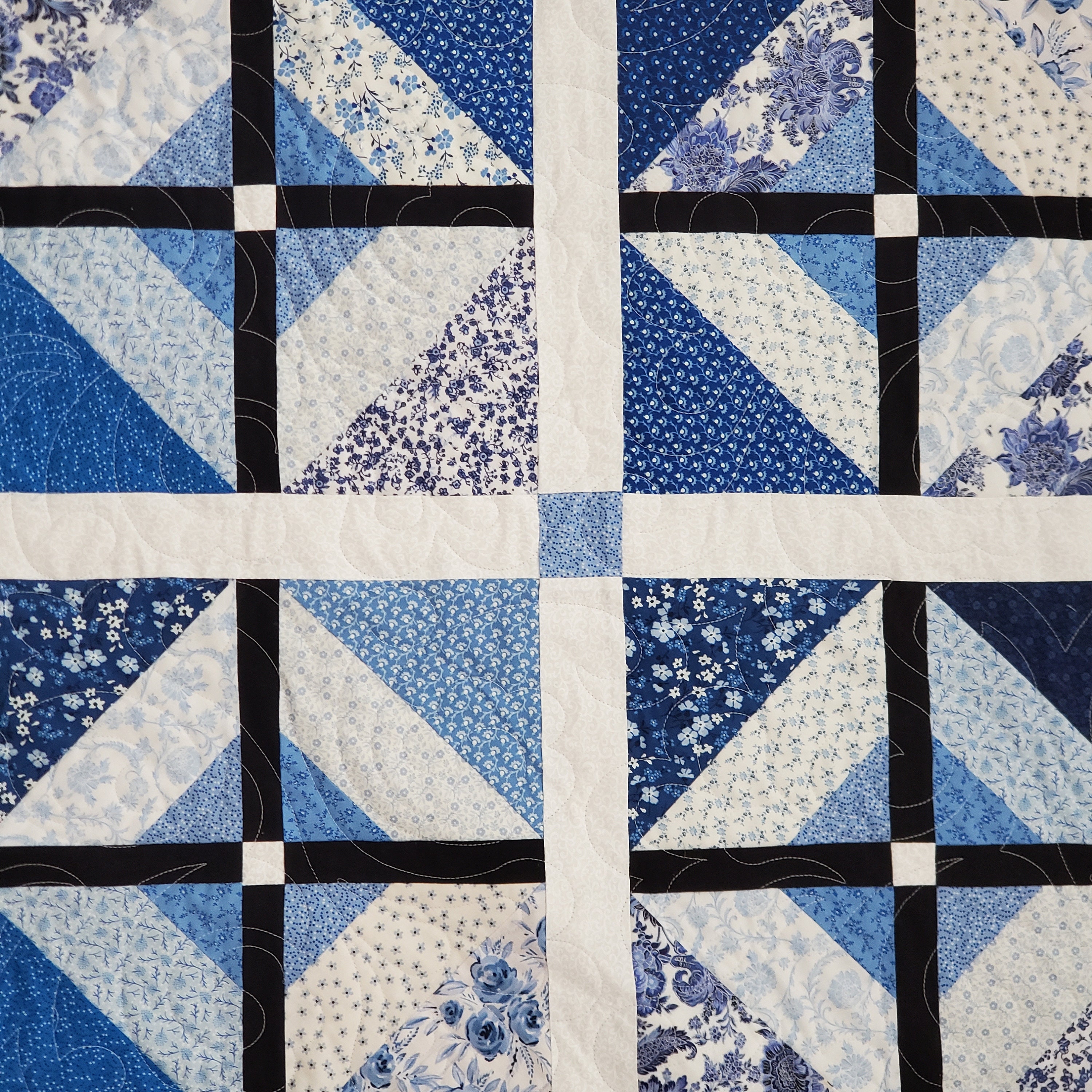 CAFE WINDOWS QUILT - Etsy