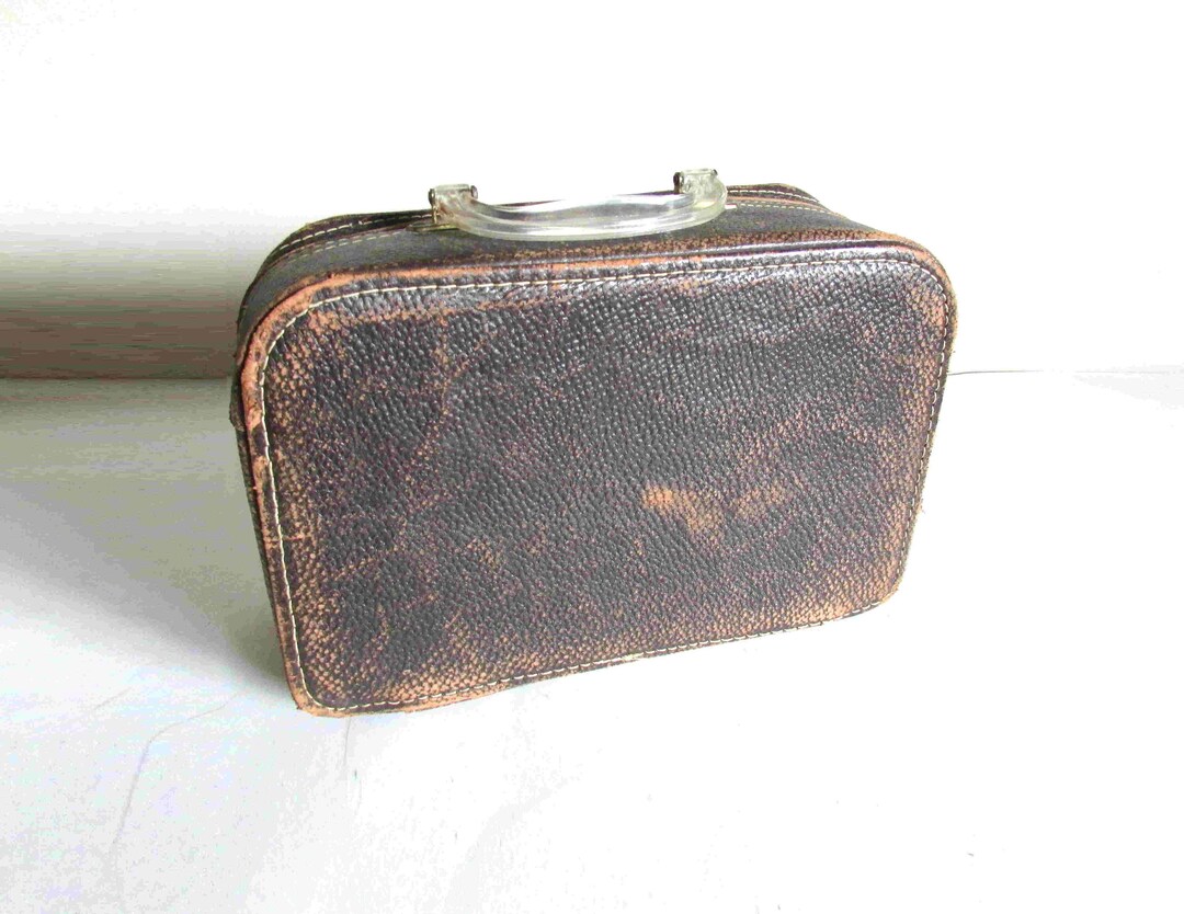 Vintage 1940s, Leather Train Case Cosmetics, Vinyl Interior, Lucite ...