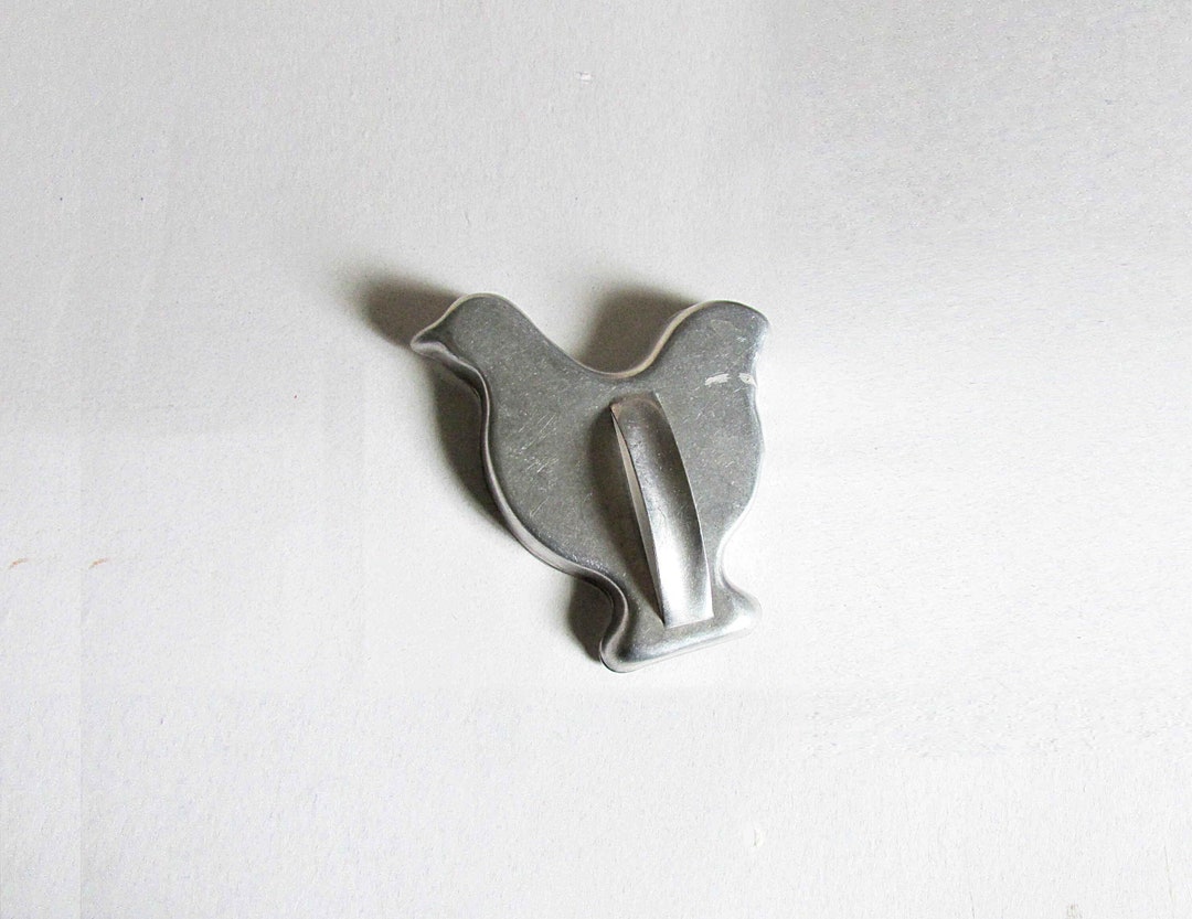 Vintage 1950s Chicken Hen Flat Back Aluminum Cookie Cutter With Handle ...