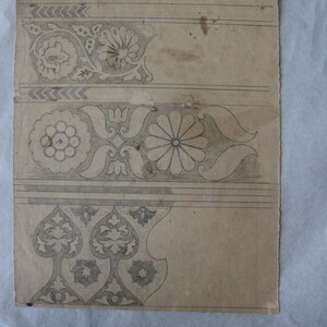 Vintage Paisley Design on Old Paper Decorative Design - Etsy