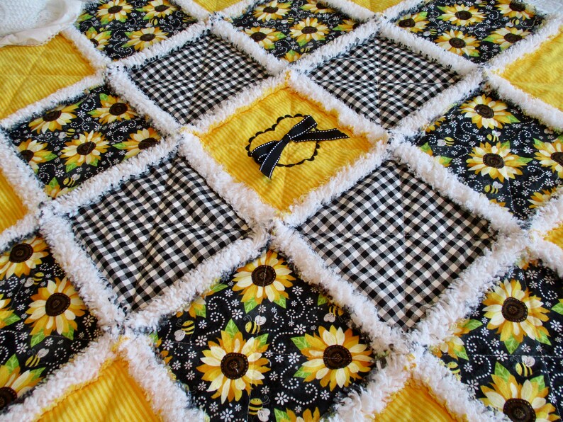 Sunflower/bumble Bee Rag Quilt / Baby Rag Quilt / Child Rag - Etsy