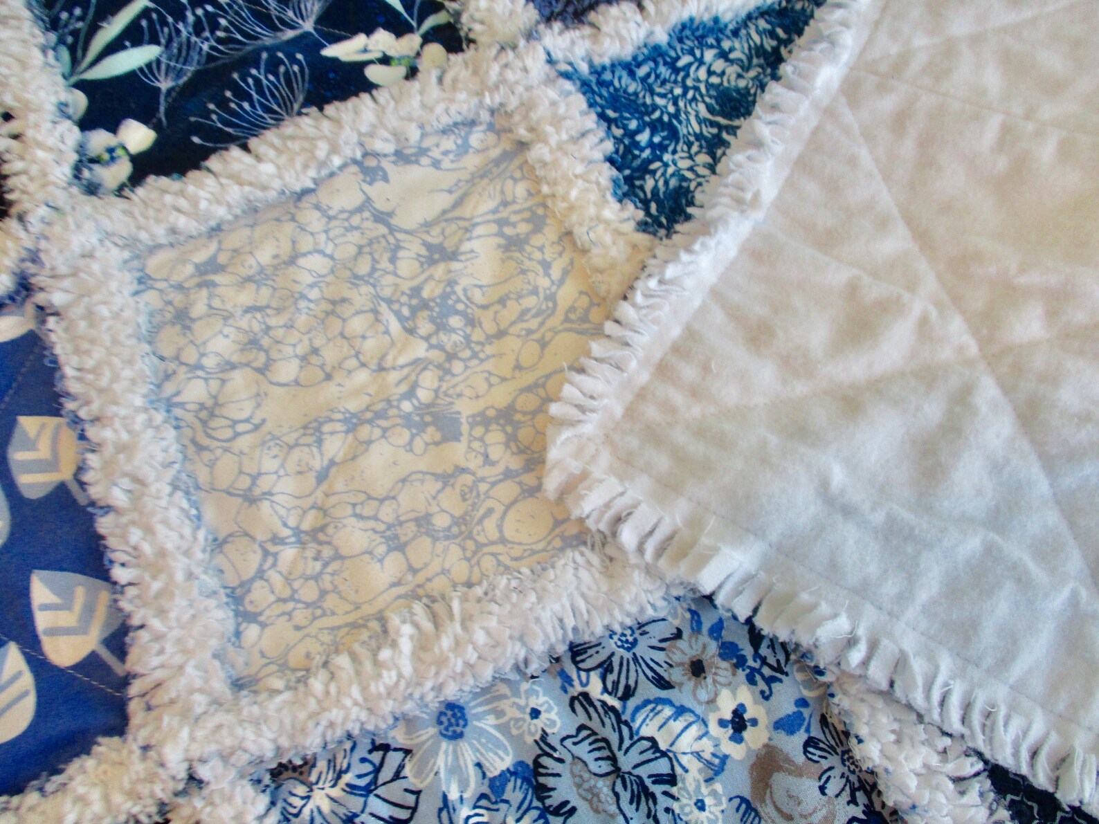 Patchwork Flower Rag Quilt / Vintage Rag Quilt / Handmade Baby Rag ...
