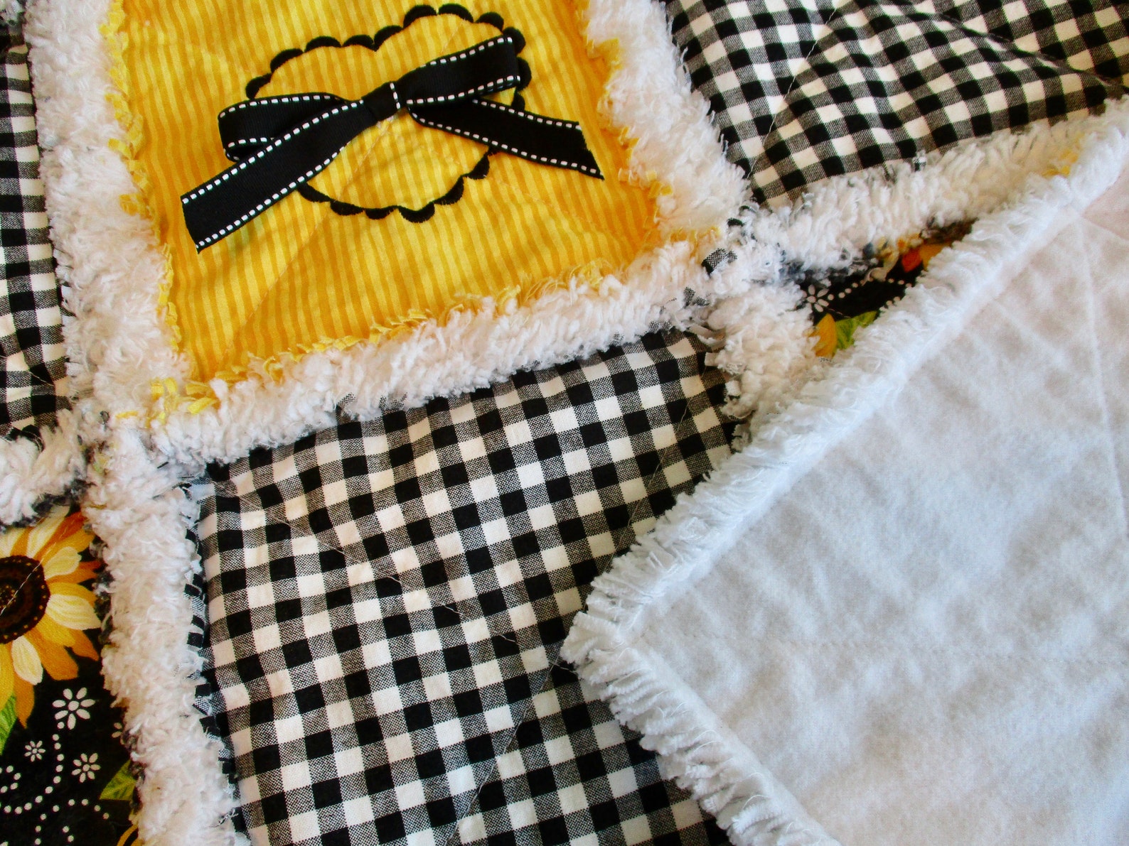 Sunflower/bumble Bee Rag Quilt / Baby Rag Quilt / Child Rag - Etsy