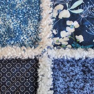 Patchwork Flower Rag Quilt / Vintage Rag Quilt / Handmade Baby Rag ...