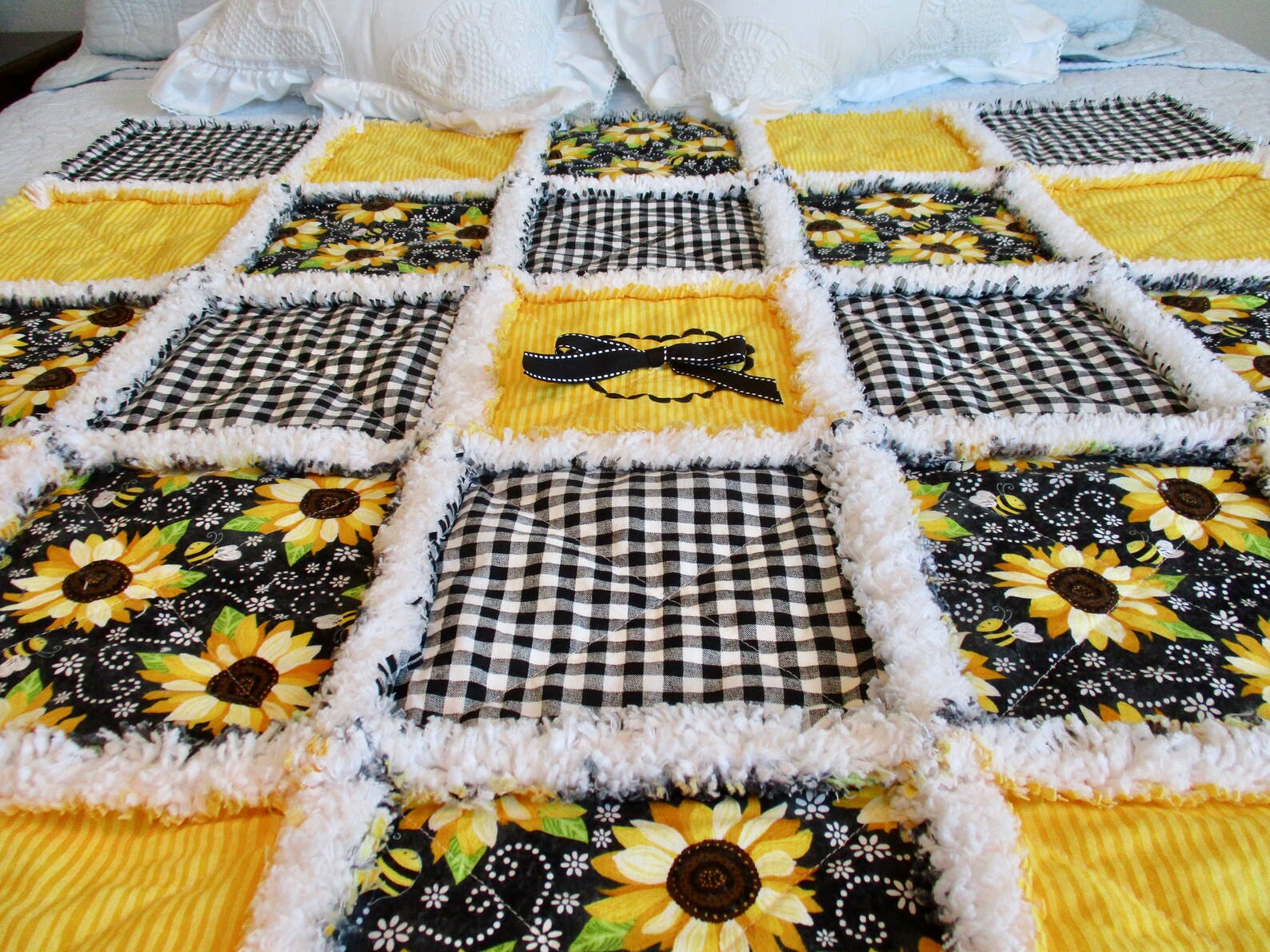 Sunflower/bumble Bee Rag Quilt / Baby Rag Quilt / Child Rag - Etsy