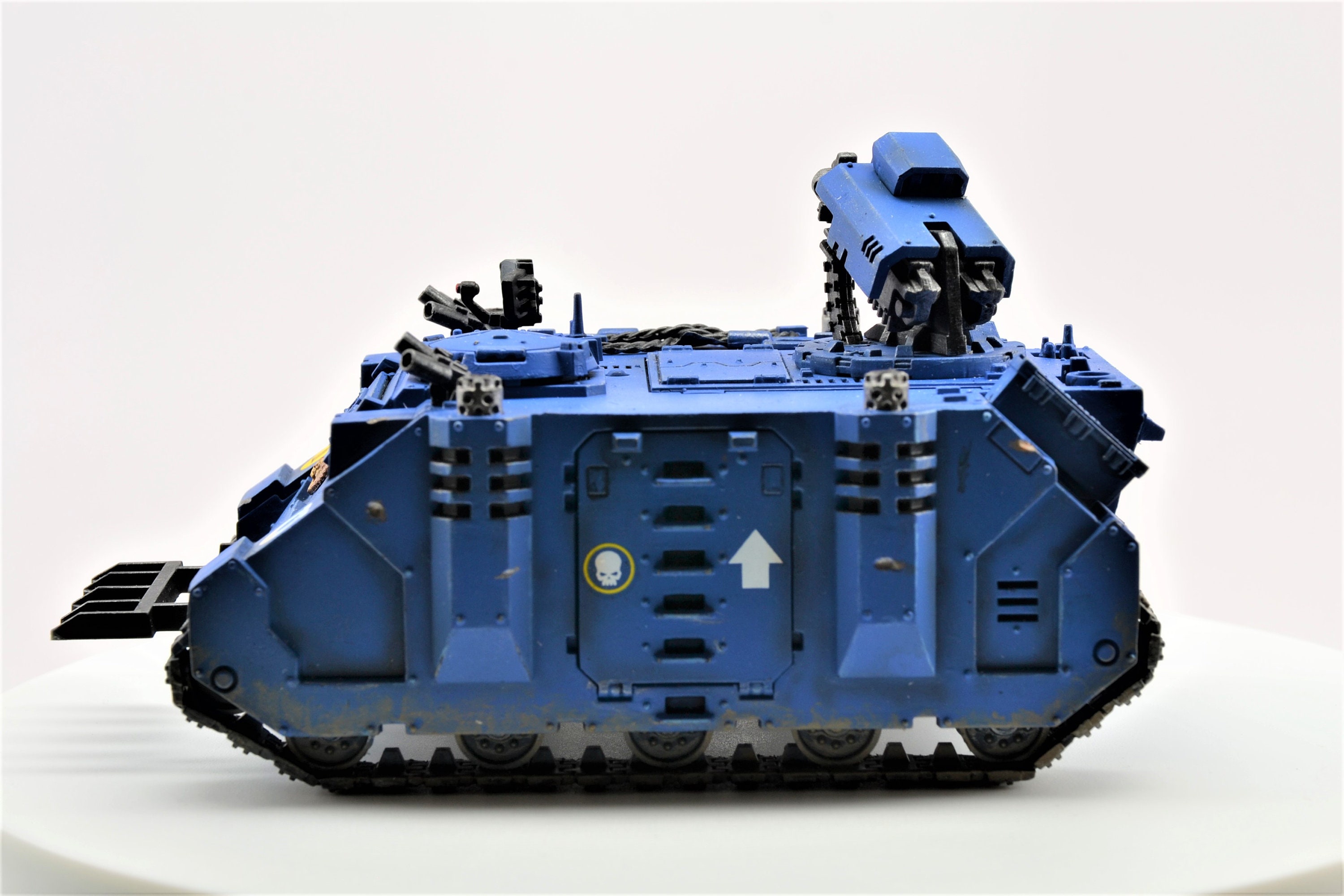 Space Ultramarine Razorback With Bolter Canons Warhammer 40K Miniatures ...