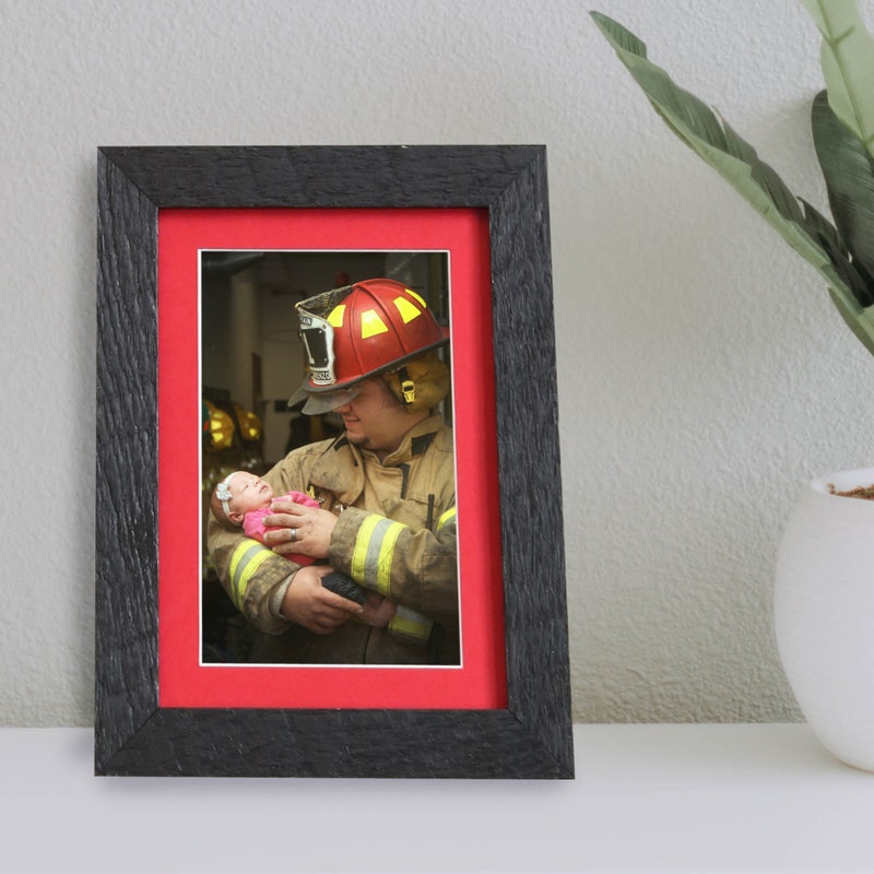 Red Frame - Etsy