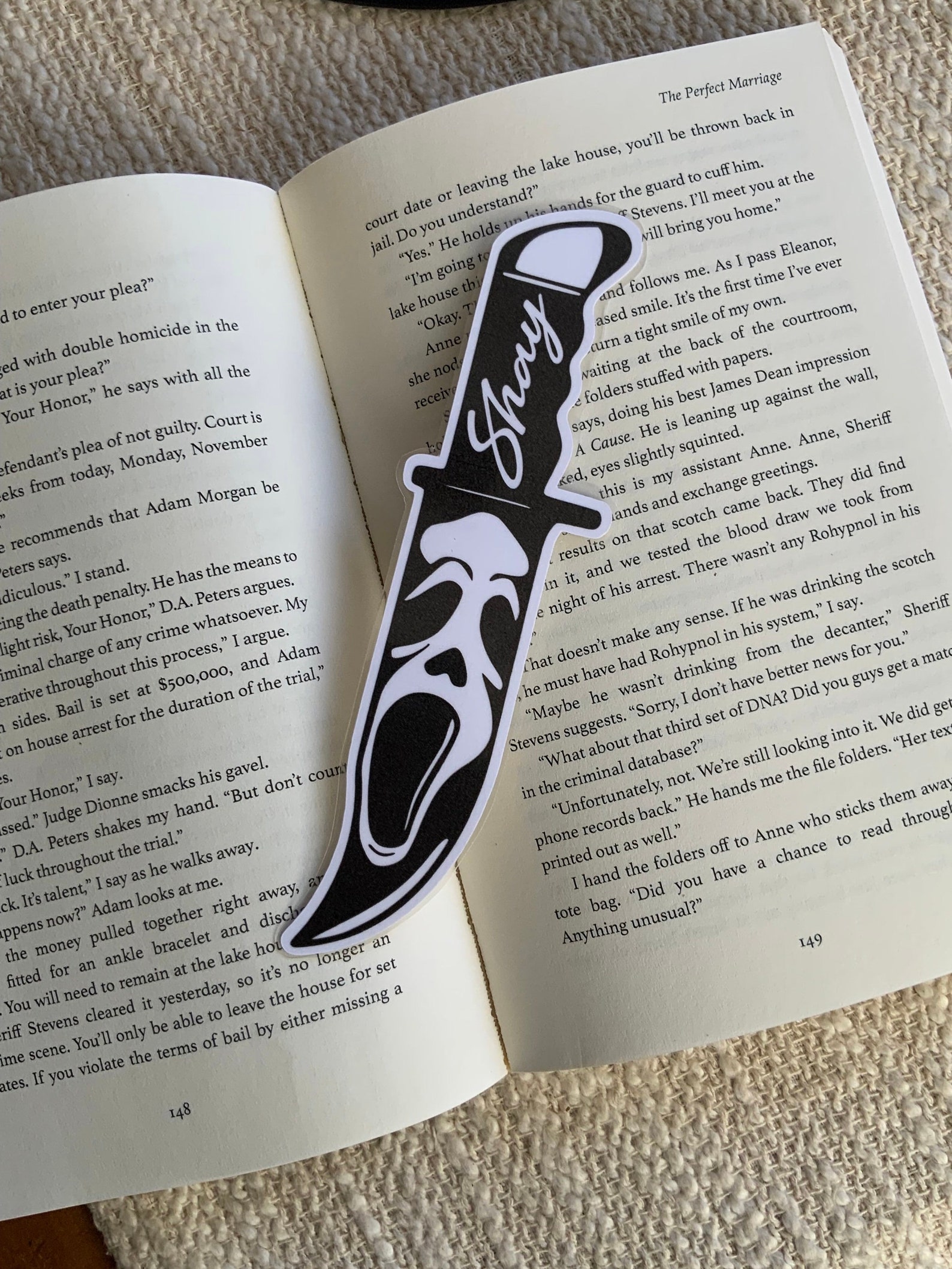 Horror Knife Bookmark | Laminated Bookmark | Bookmark | Aesthetic ...