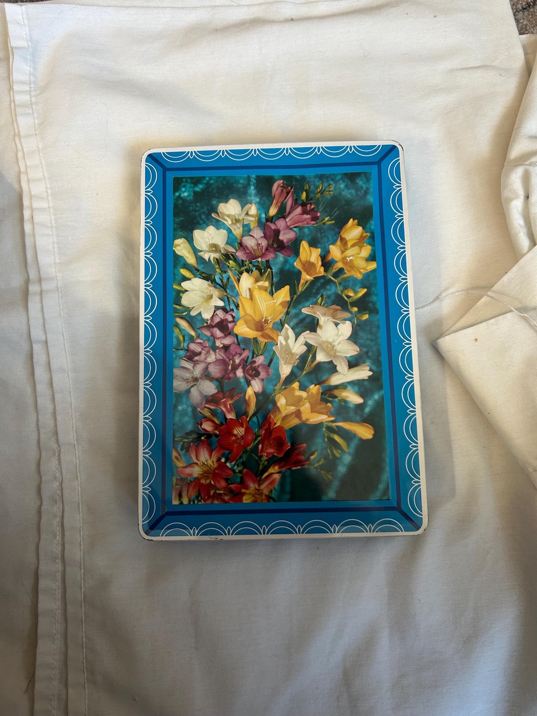 VTG Elkes Biscuit Tin - Etsy
