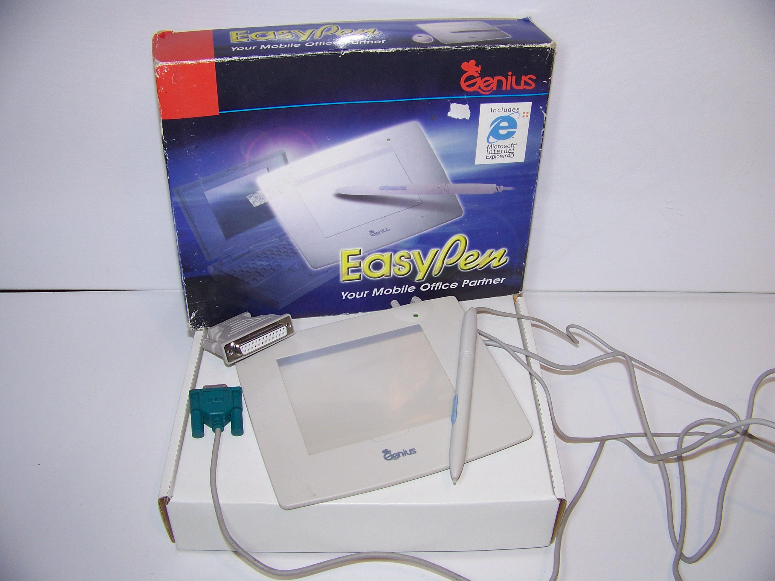 Vintage genius tablet - movetaia