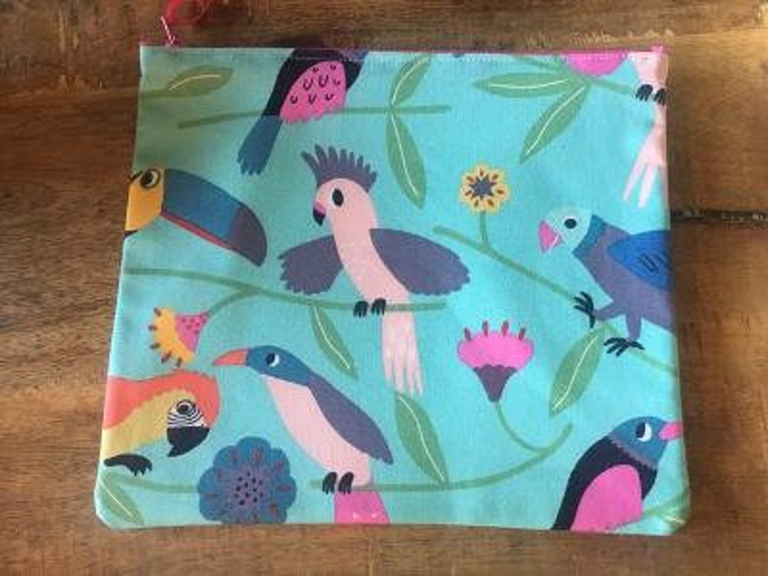 Carry All Clutch-parrots-bird Lover-cosmetic Case-travel Accessory ...