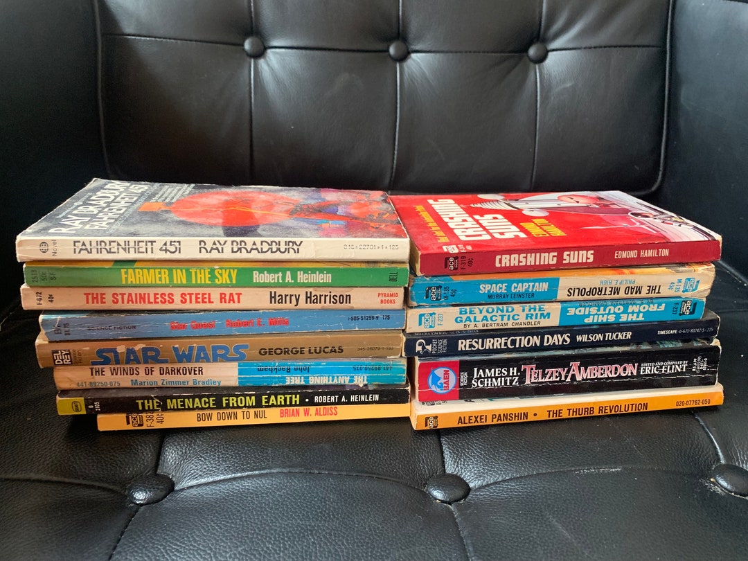 14 Vintage Special Science Fiction/fantasy Novels Lot Bradbury Heinlein ...