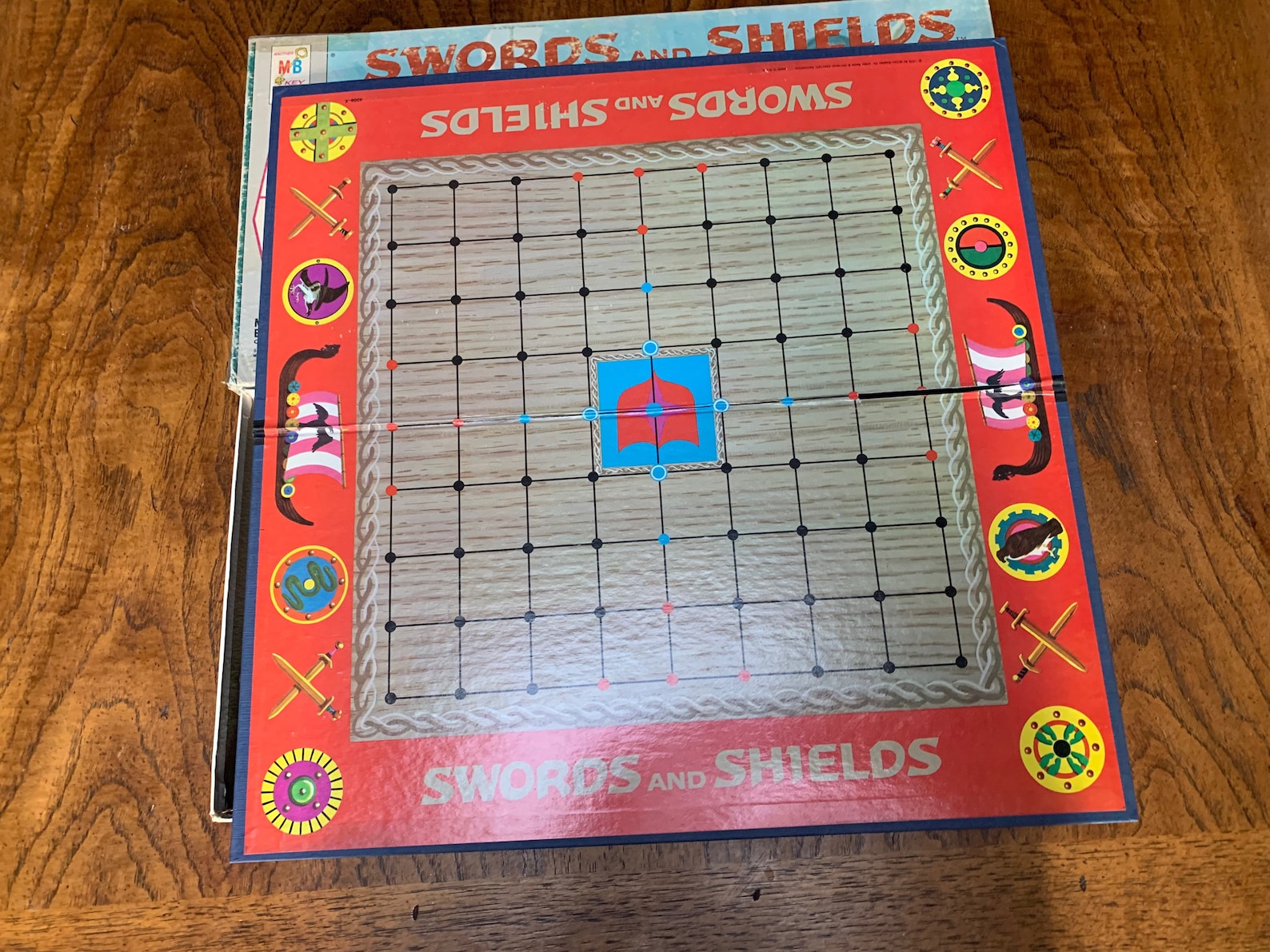 Hard-to-find 1970s Swords and Shields Board Game - Etsy
